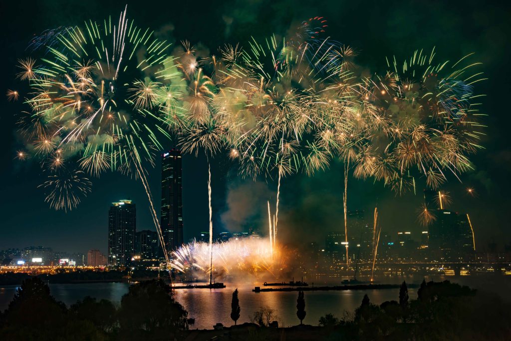 A Guide to the Seoul International Fireworks Festival - Korea Web Magazine