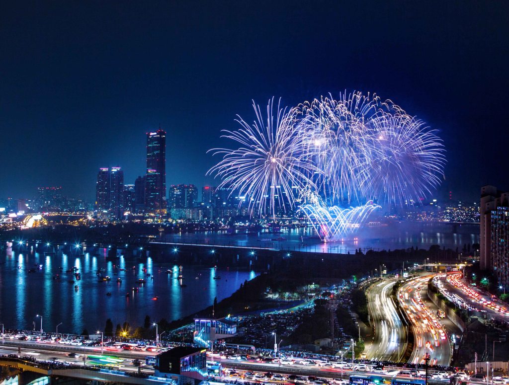 A Guide to the Seoul International Fireworks Festival - Korea Web Magazine